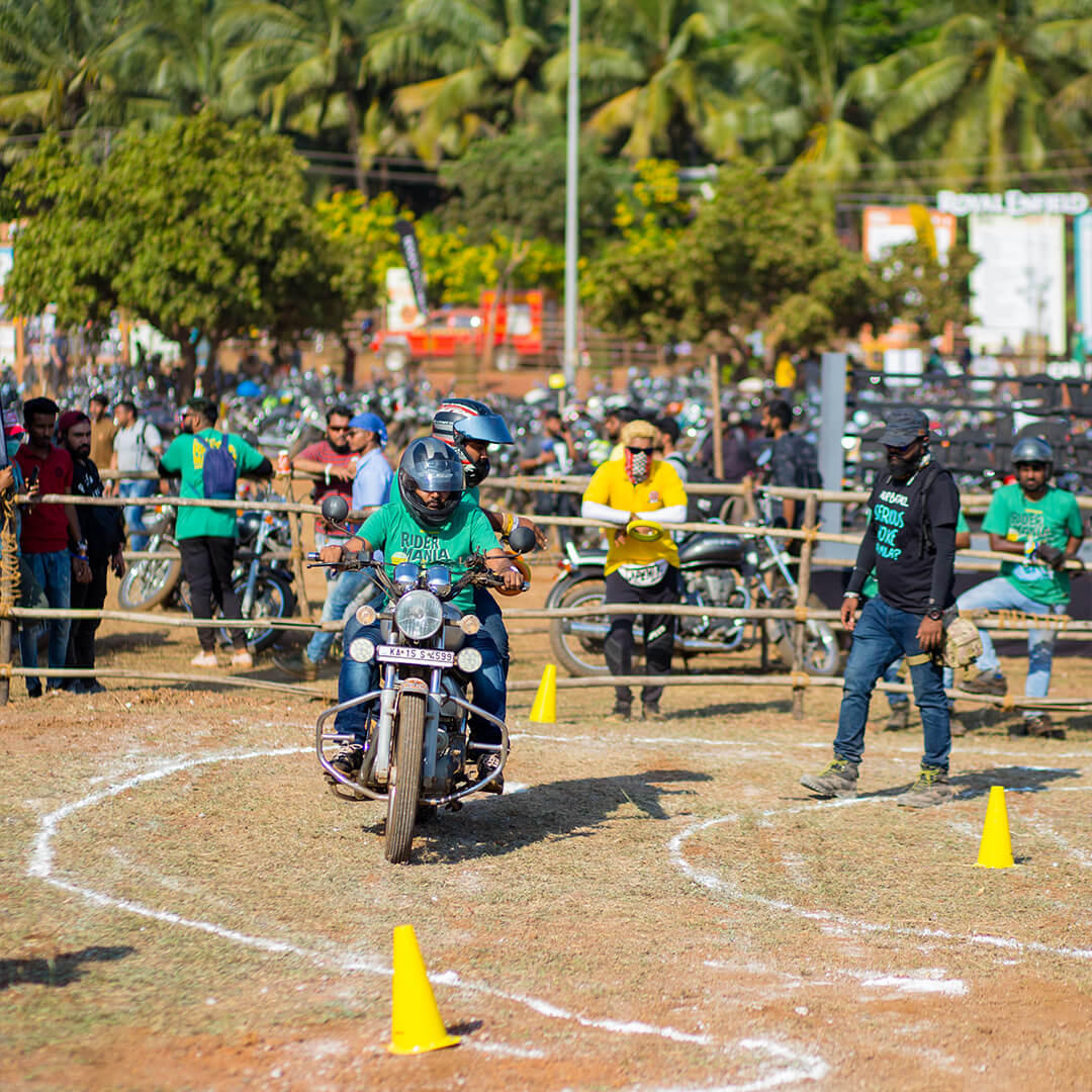 Ring Toss Challenge | Rider Mania 2022 | Royal Enfield