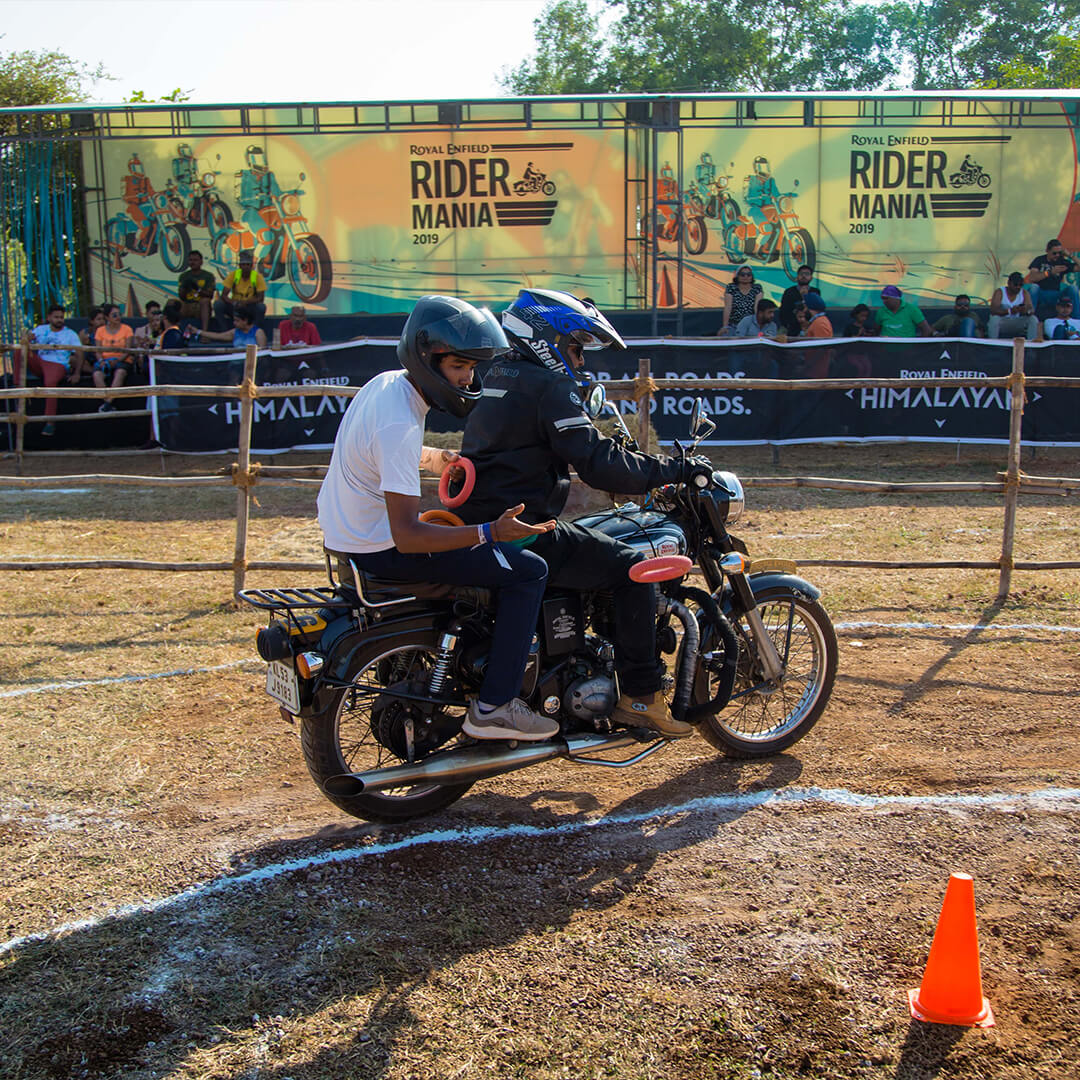 Ring Toss Challenge | Rider Mania 2022 | Royal Enfield