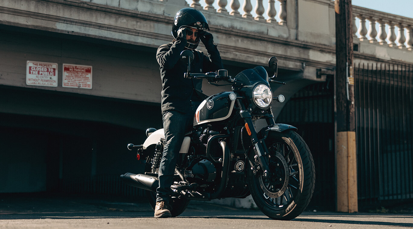 Royal Enfield Shotgun 650 Motorcycle Price, Mileage, & Colors in India
